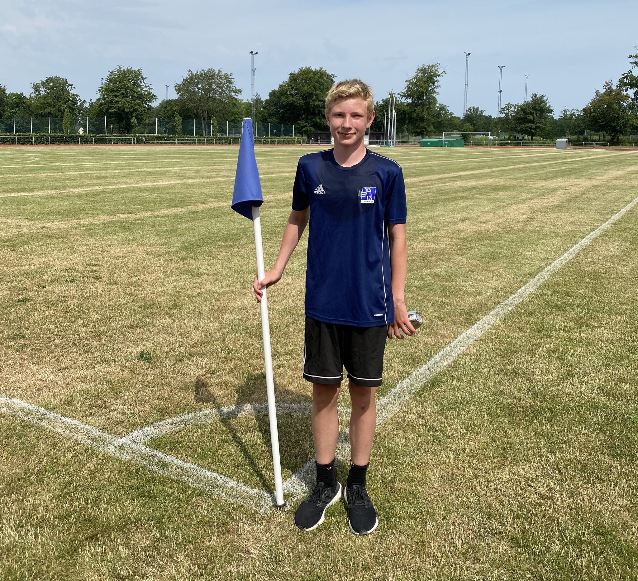 Mød U14 fodboldspillere Halfdan fra Lyngby Boldklub, som ønsker at ...
